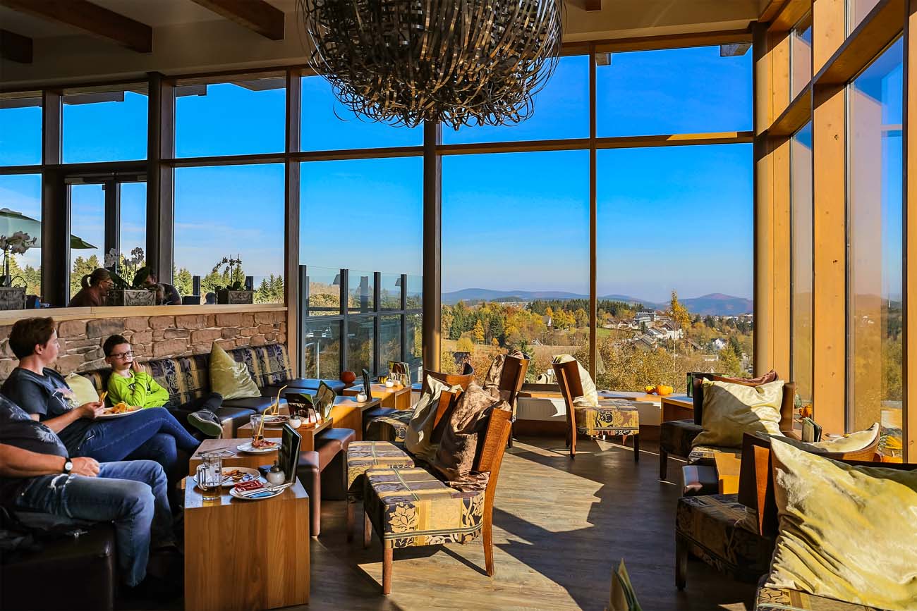 Panorama Café-Restaurant: Skiliftkarussell Winterberg Sommer